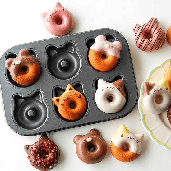 Cat Shaped Donut Pan – Petites Paws